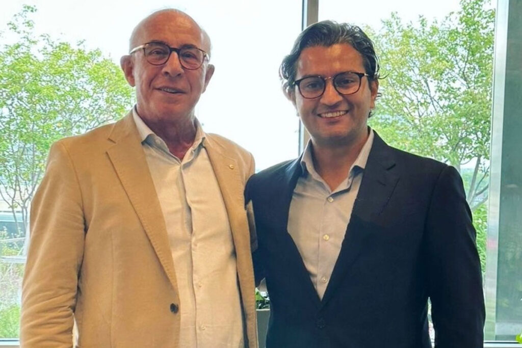 Meet Dr. Kuldeep Singh | Singh Surgical Arts